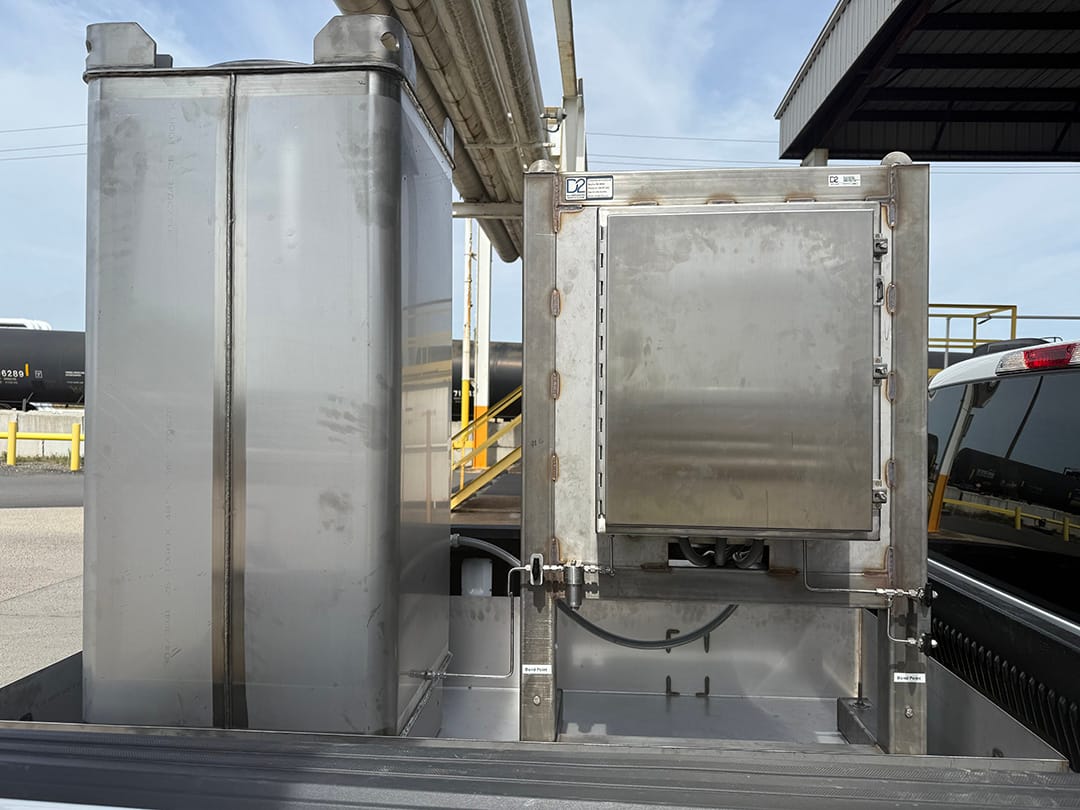 JP-8 Fuel Additive Injection System MIL-DTL-83133 SDA / CI /FSII - D-2 ...